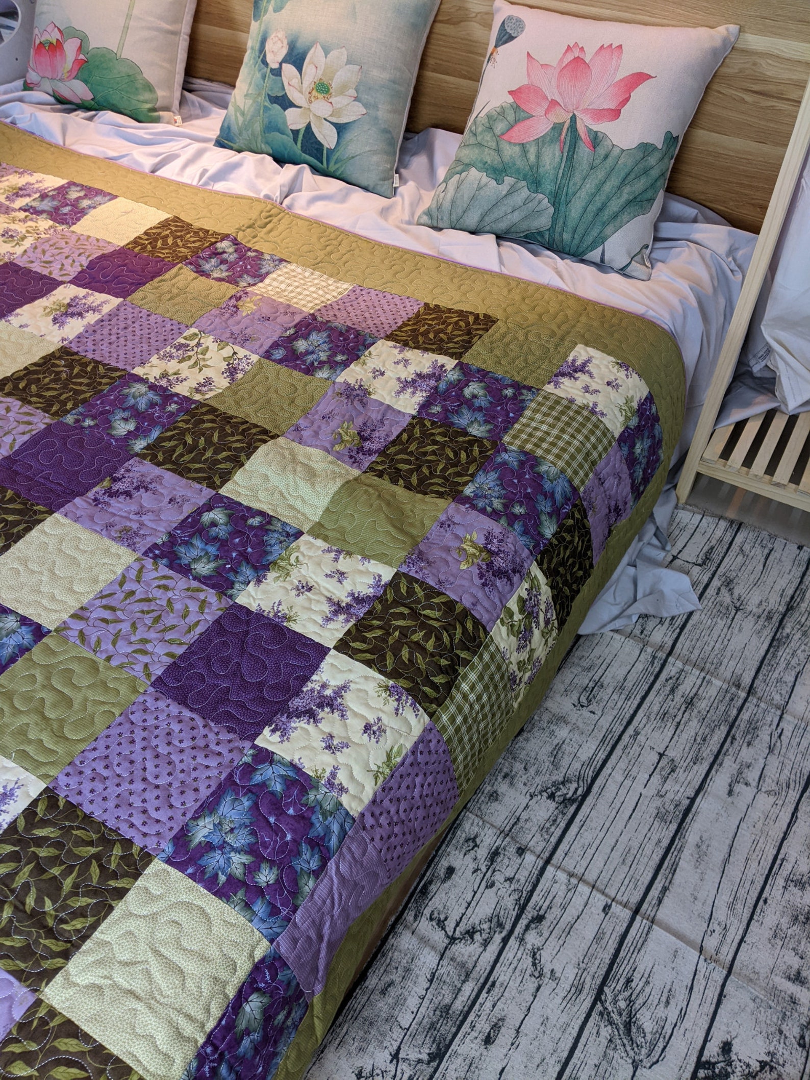 Violet Garden Quilt, Handmade Quilted Blanket Features Vibrant Violet ...