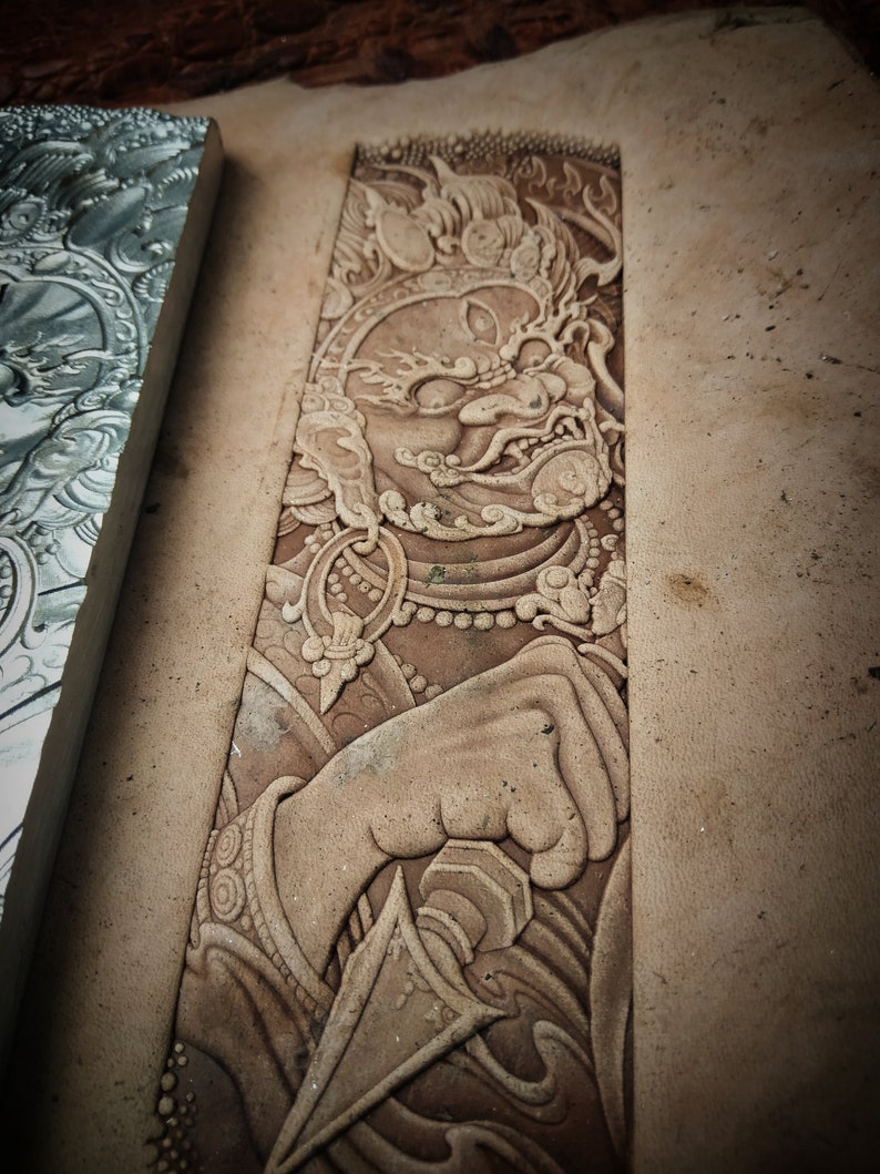 Vintage Chinese Carving Leather Patterns Zhongkui Leather - Etsy