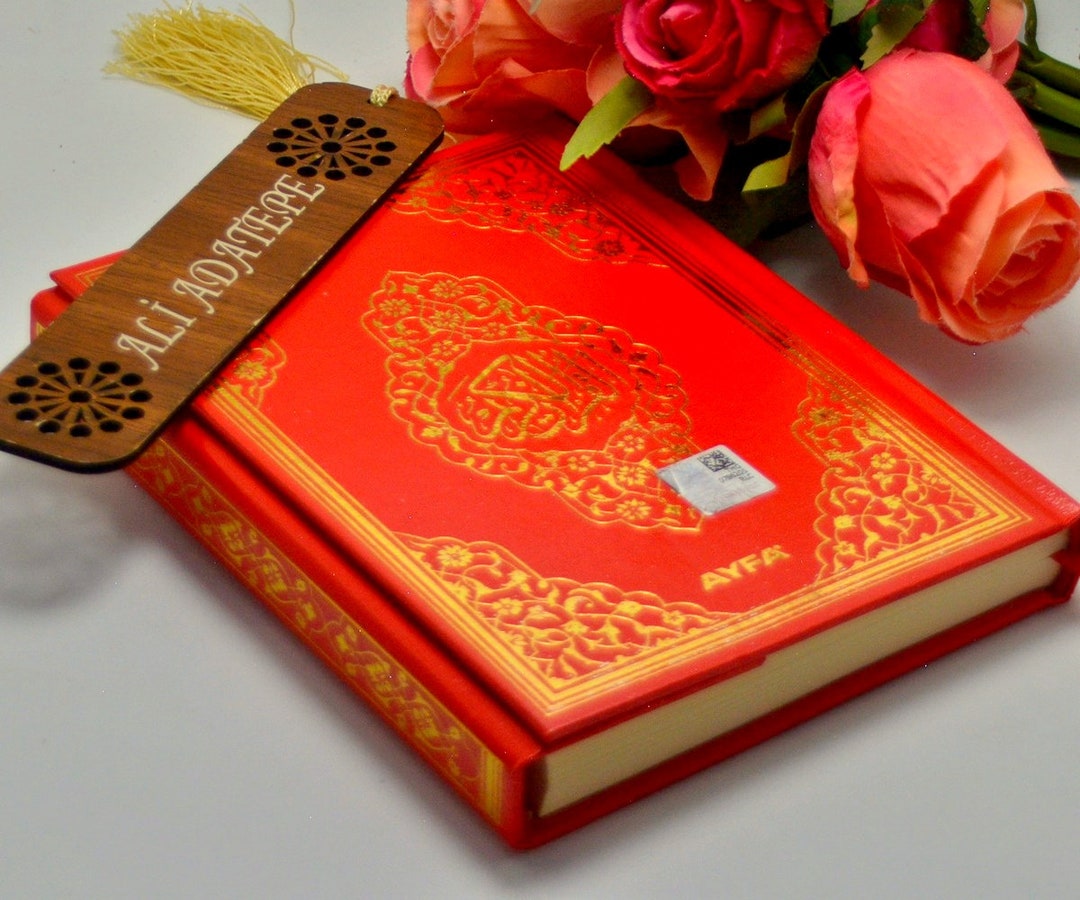 Red CUSTOM Arabic QURAN, Convert Gift to New Muslim Lady, Qr Code Islam ...