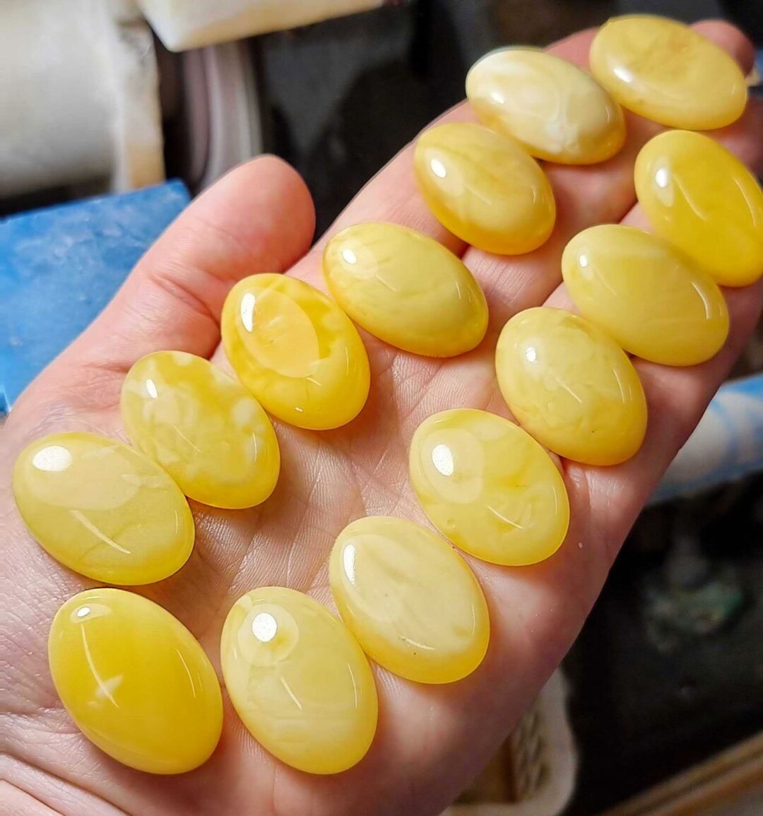 Natural Baltic Amber Butterscotch Color, Regular Calibrated Oval Shape ...