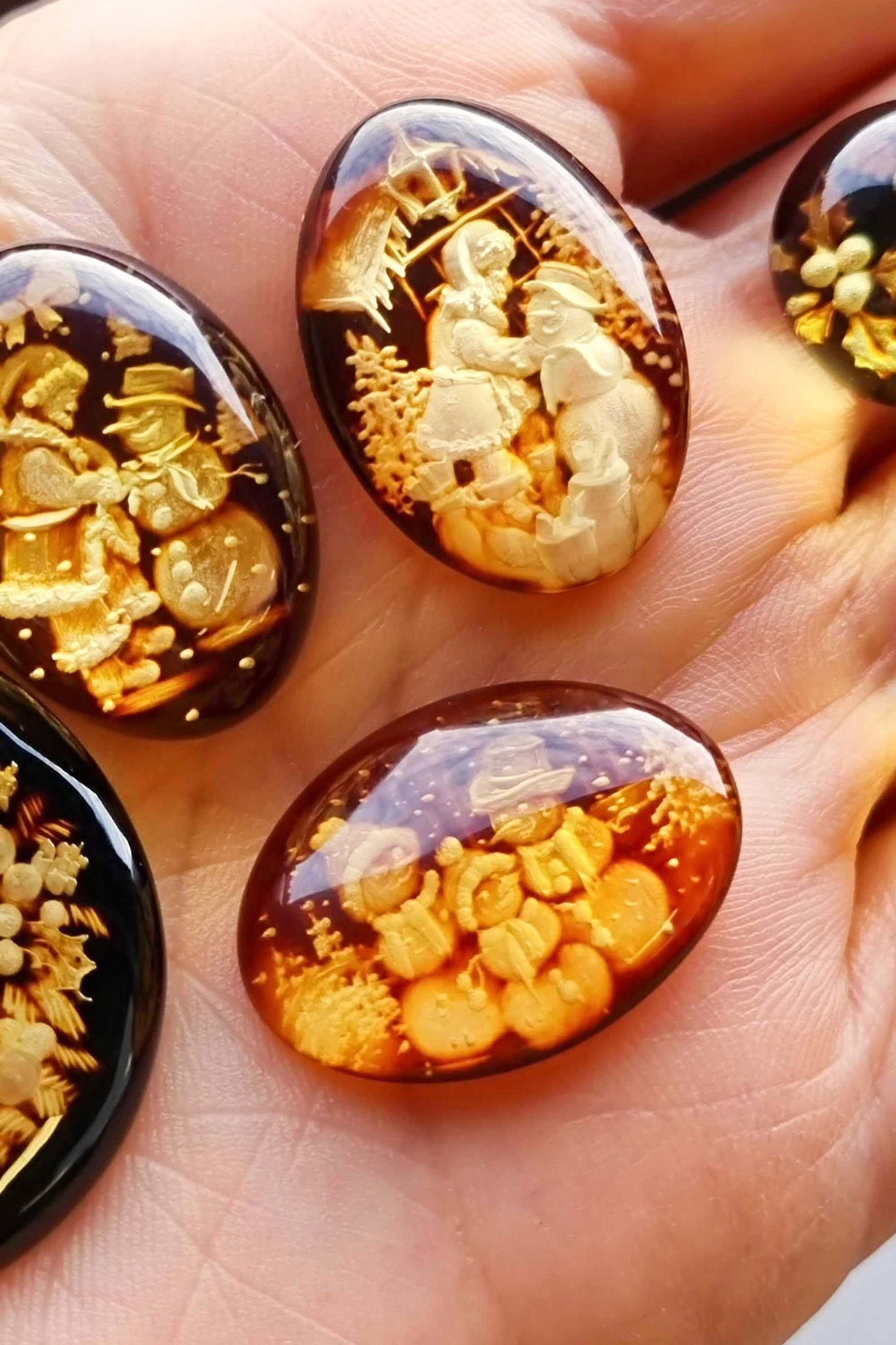 Natural Baltic Amber Christmas Intaglio Cherry Color Bottom, Regular ...