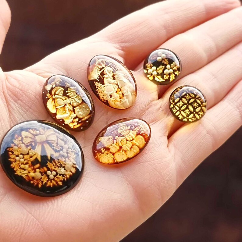 Natural Baltic Amber Christmas Intaglio Cherry Color Bottom, Regular ...