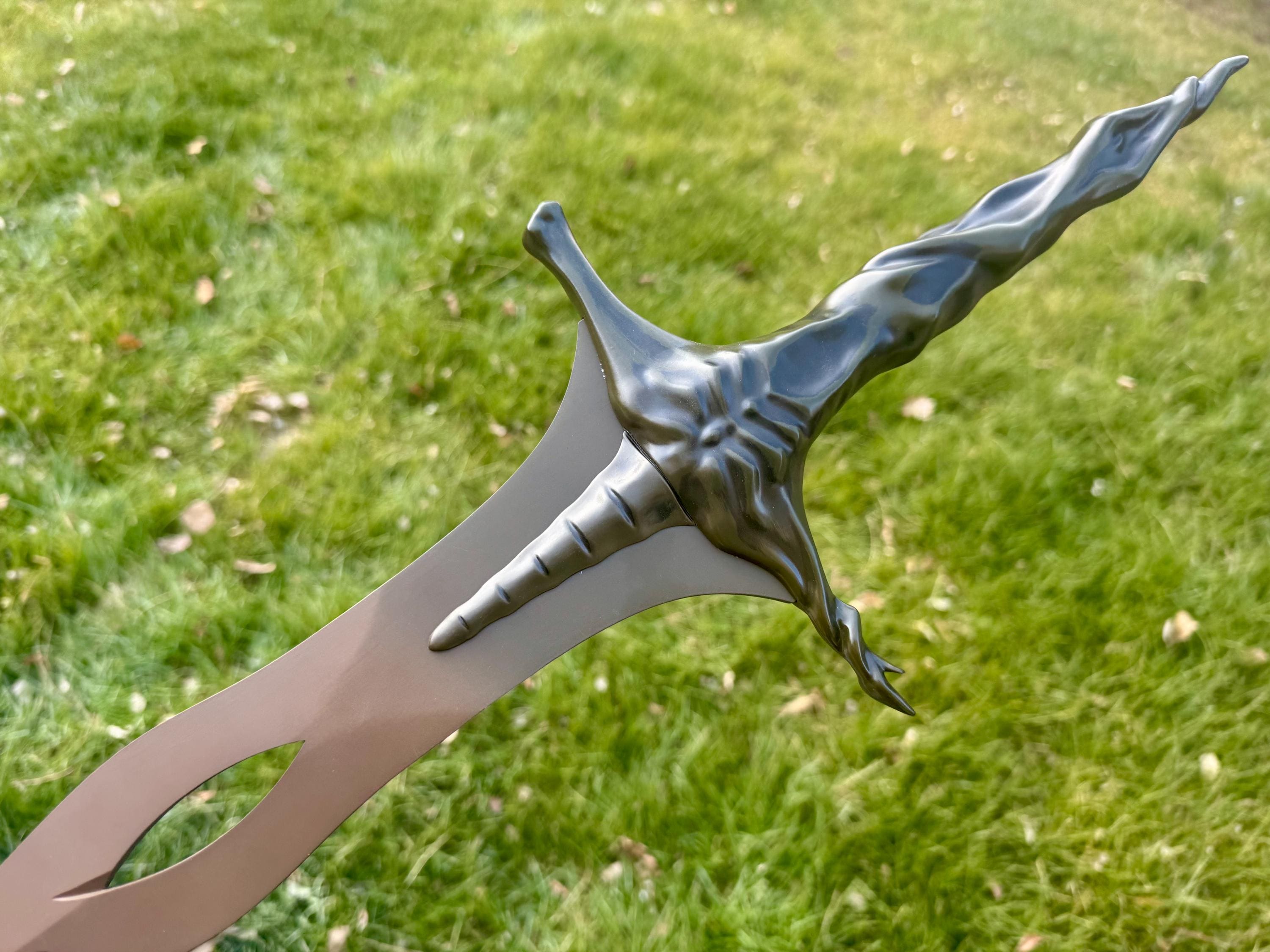 Handcrafted Full Metal 44'' Sacred Relic Sword by Bloodborne Moon Sword ...