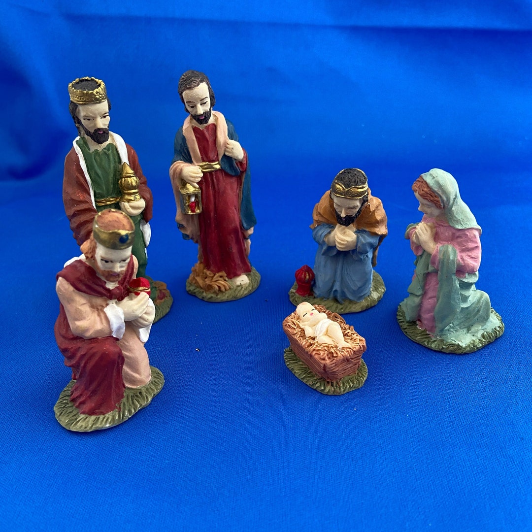 Vintage Nativity Set of 6 Polystone Figurines Mary Joseph - Etsy