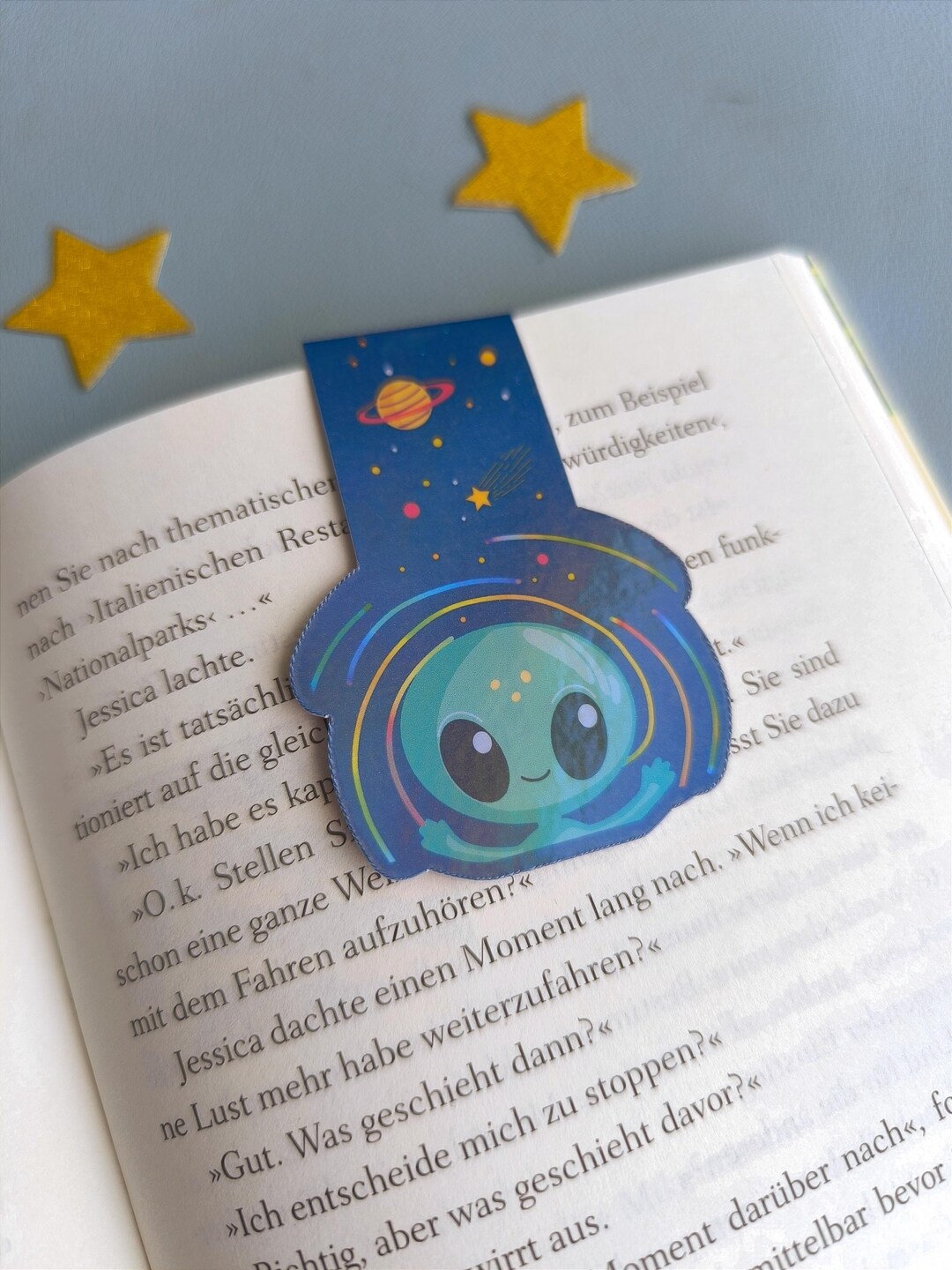 Magnetic Bookmark Alien in Space Holographic - Etsy