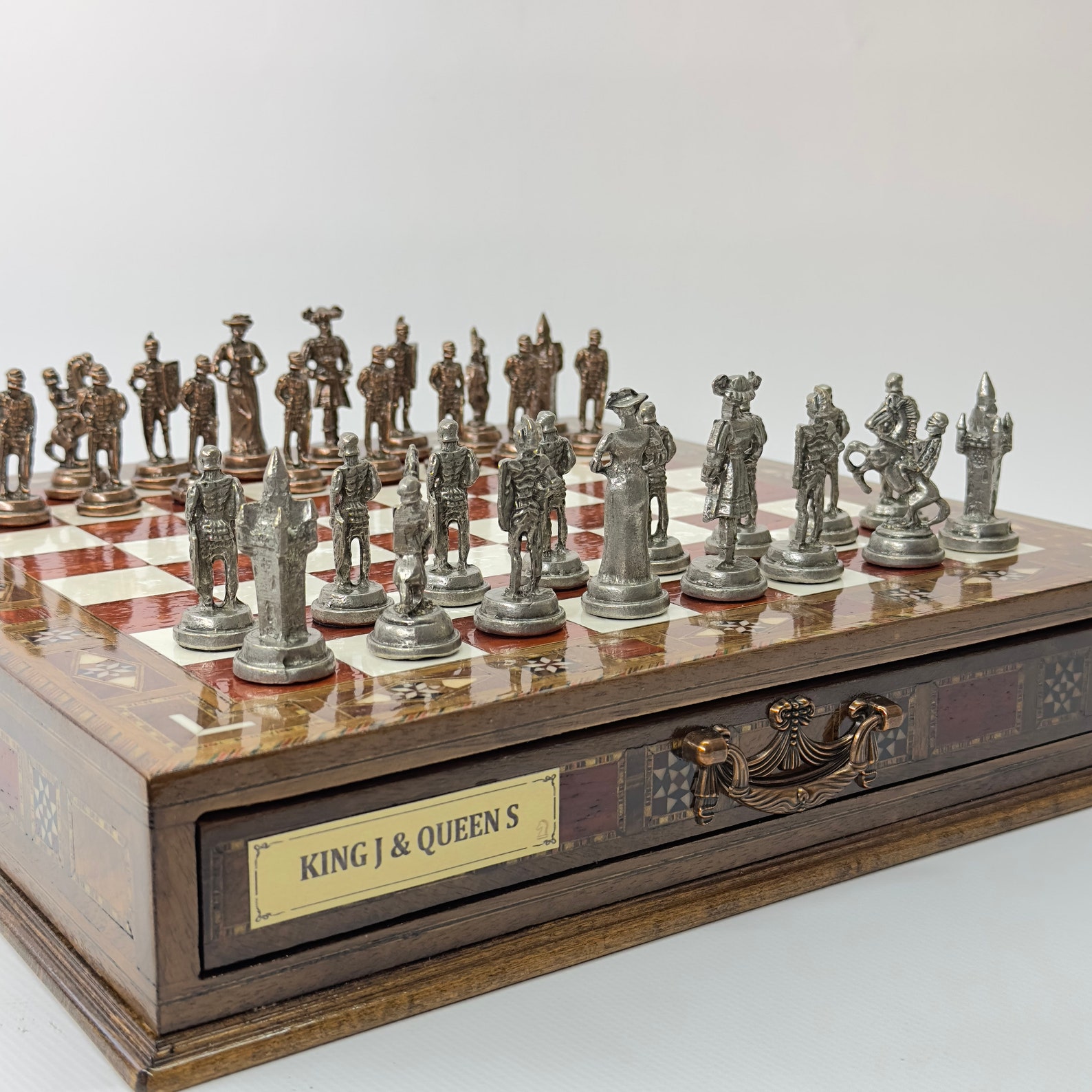 Handmade Personalized Wooden Chess Set, Customized Chess Board With ...