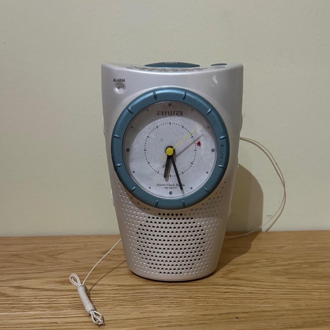 Y2K Sleek 1990s Design Aiwa Fr Ap77 Alarm Clock Radio Light Battery ...