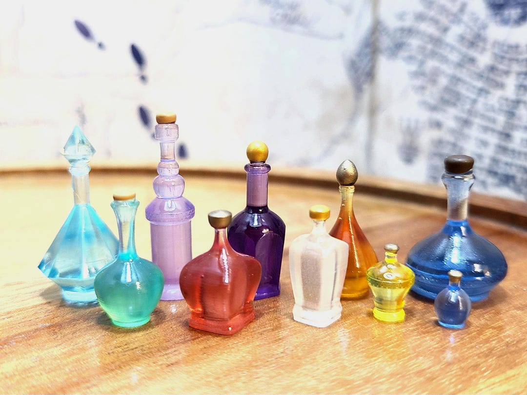 MINIATURE Potion Bottles for Dollhouse or Diorama 1:12 Scale - Set of ...