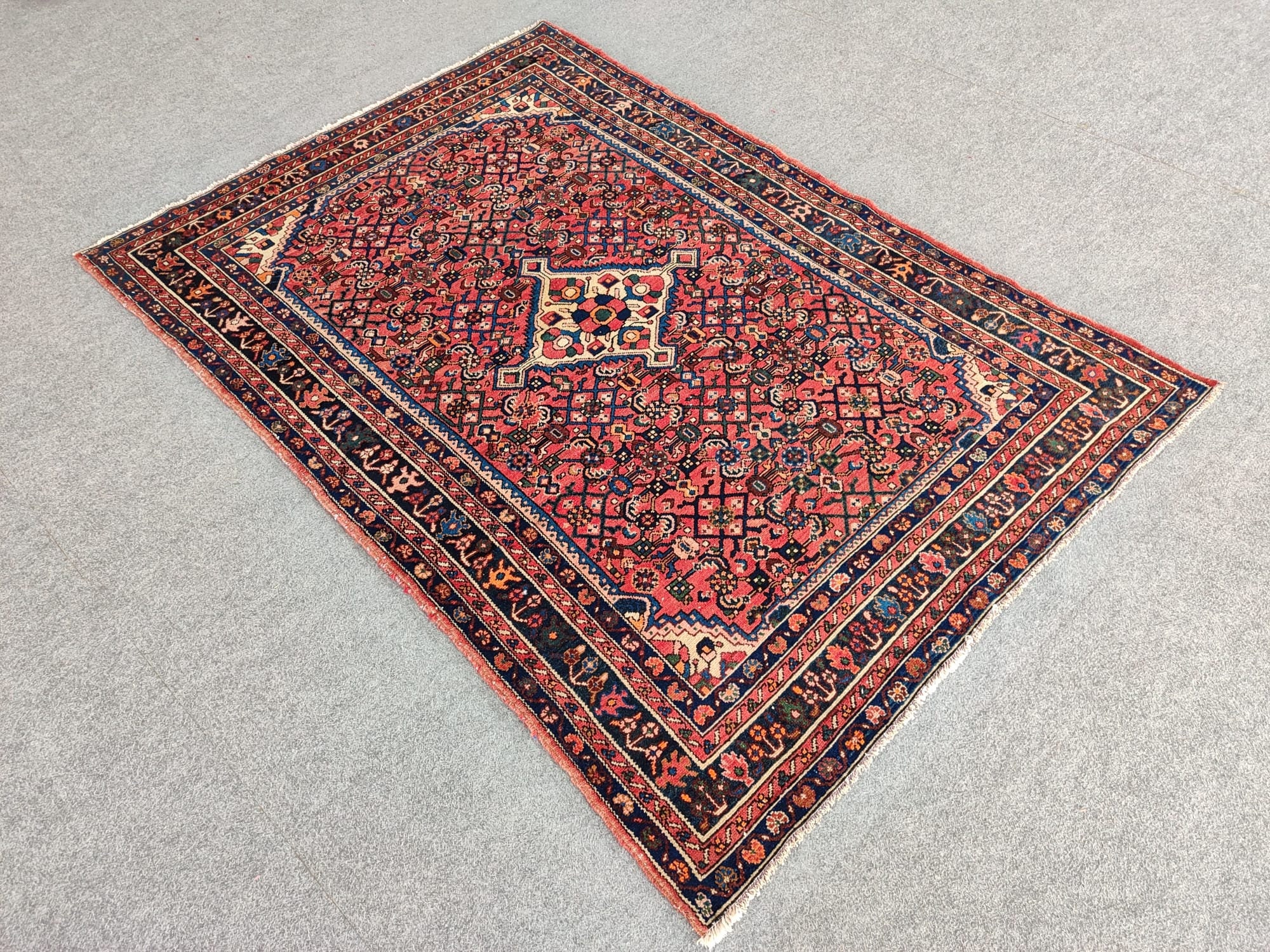 Persian Rug 5x7, Heriz Rug 5x7, Turkish Rug 5x7, Shiraz Rug, Custom ...