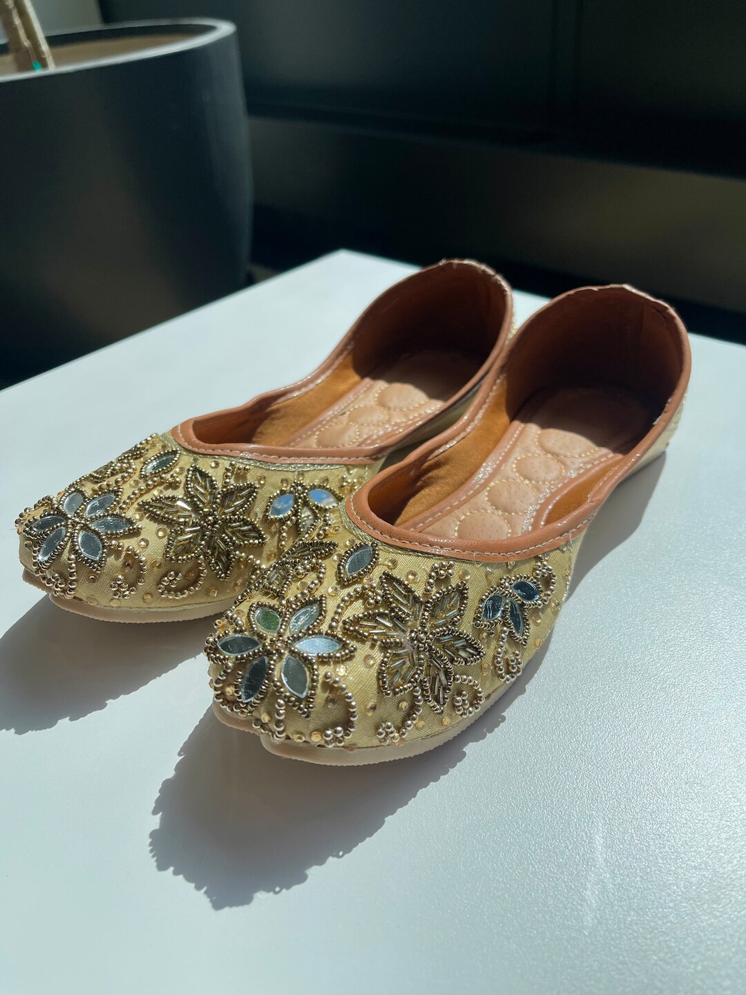 Traditional Indian | Punjabi | Pakistani Ethnic Jutti Women’s Flat Shoe ...