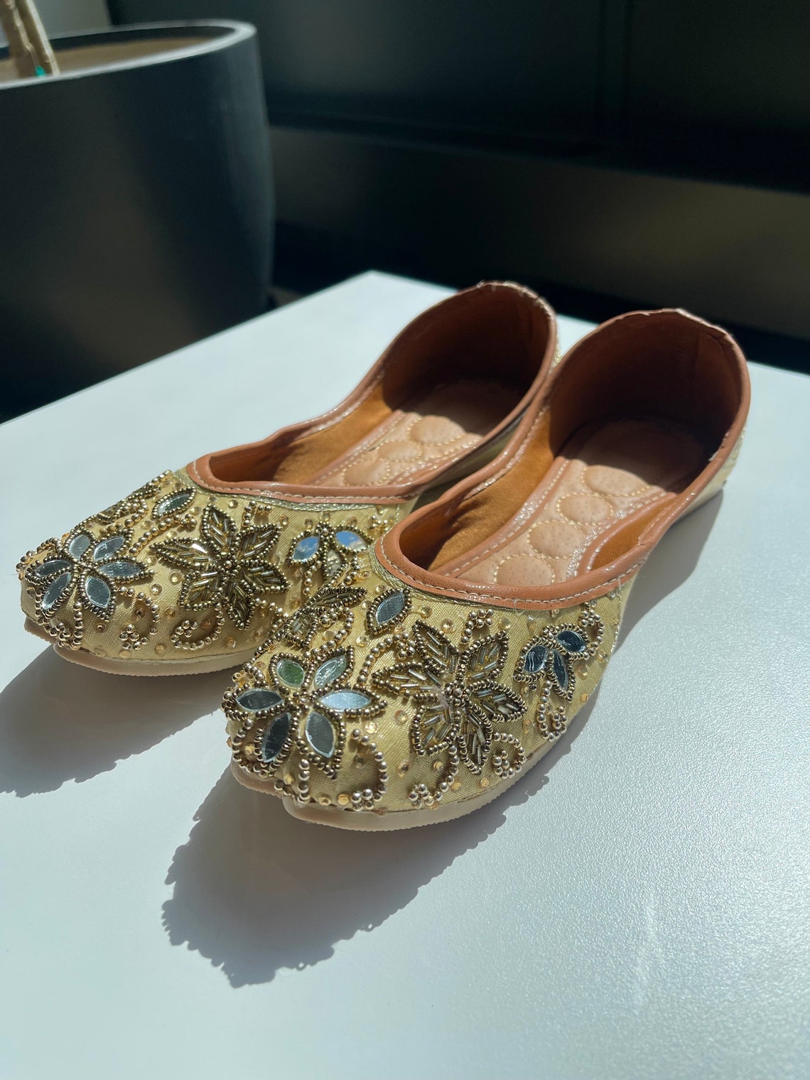 Traditional Indian | Punjabi | Pakistani Ethnic Jutti Women’s Flat Shoe ...