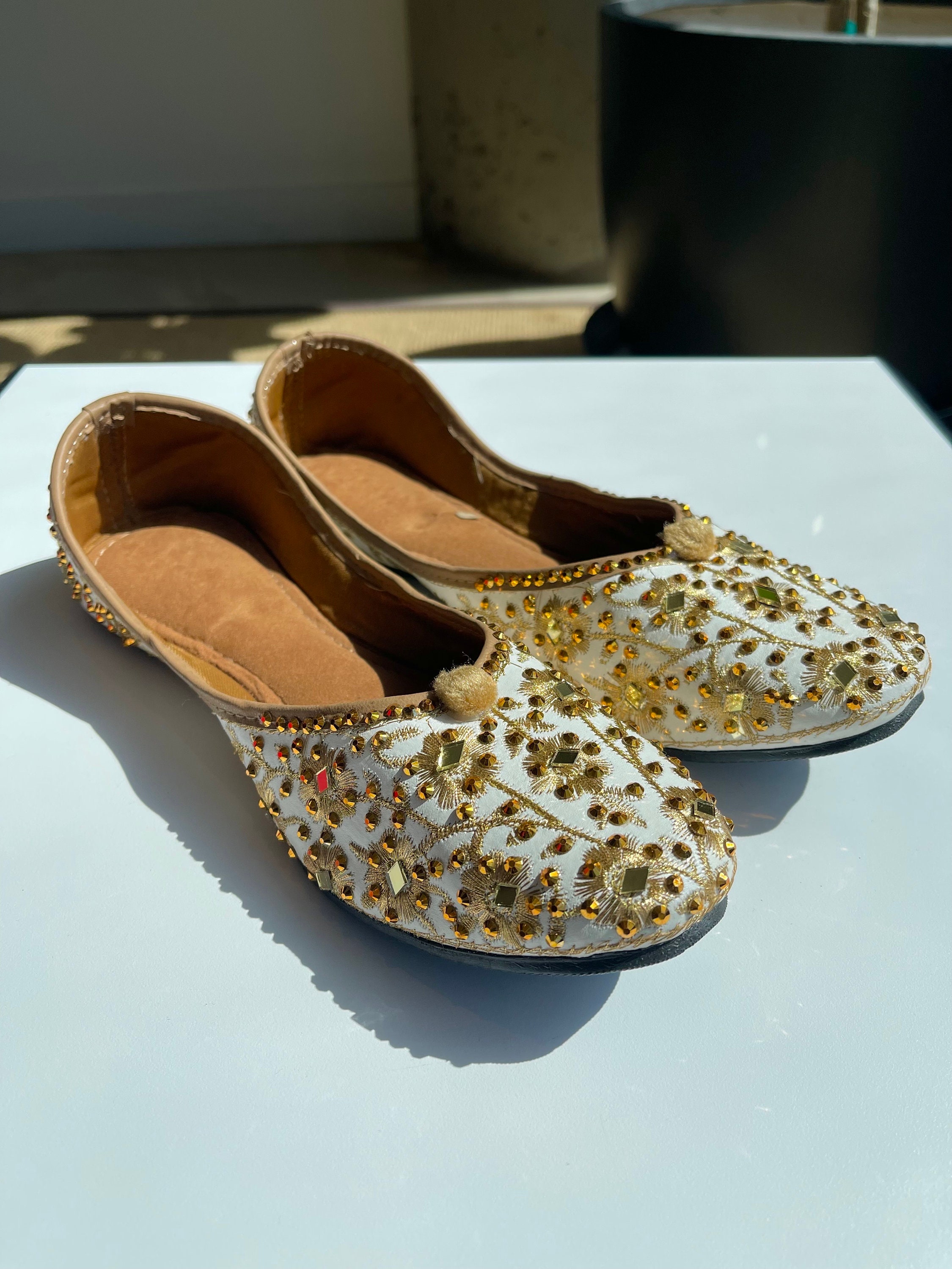 Traditional Indian Punjabi Pakistani Ethnic Jutti Womens Flat Shoe ...