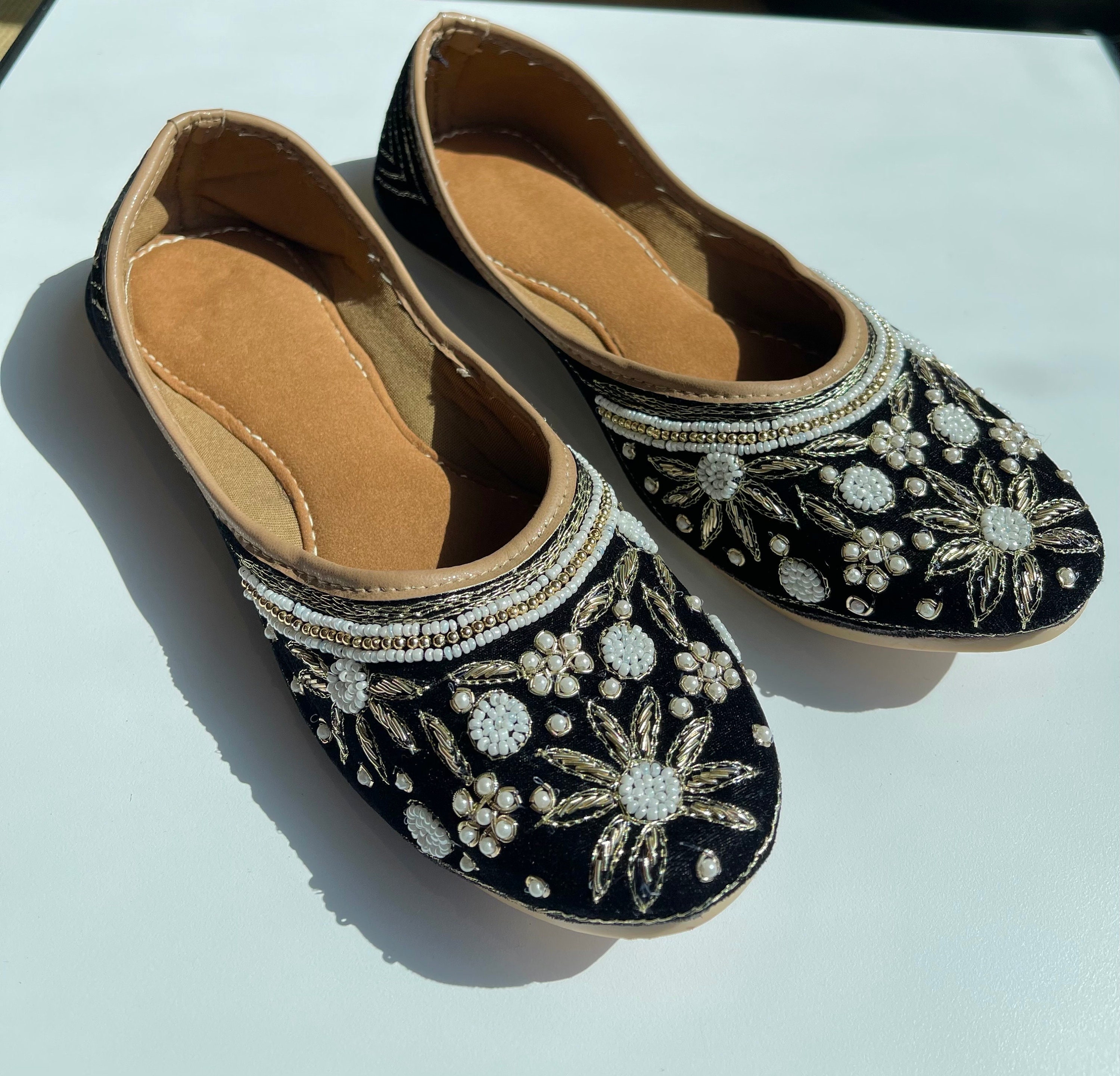 Traditional Indian | Punjabi | Pakistani Ethnic Jutti Women’s Flat Shoe ...