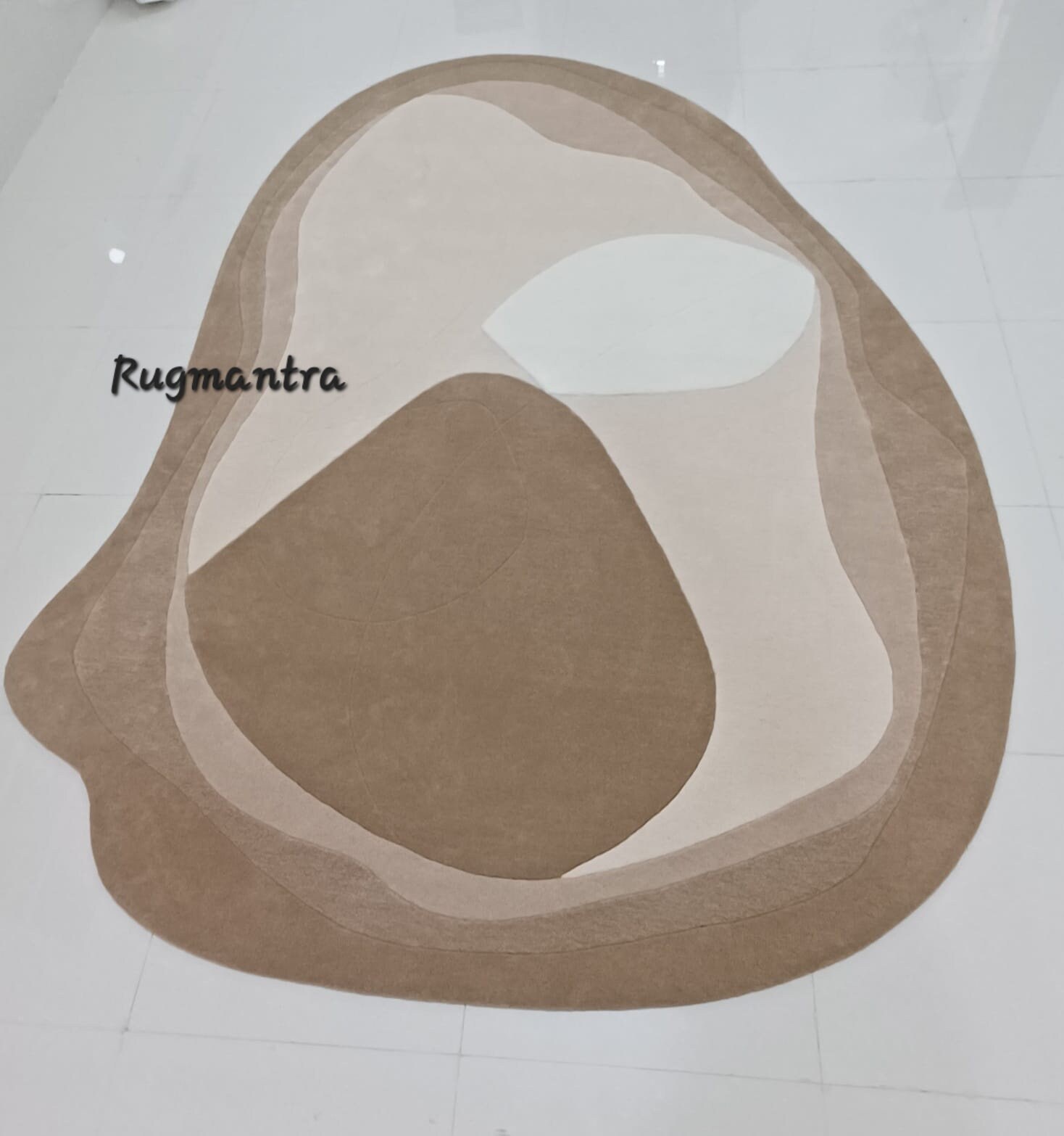 Minimalist Modern Abstract Irregular Shape Woolen Hand Tufted Designer ...