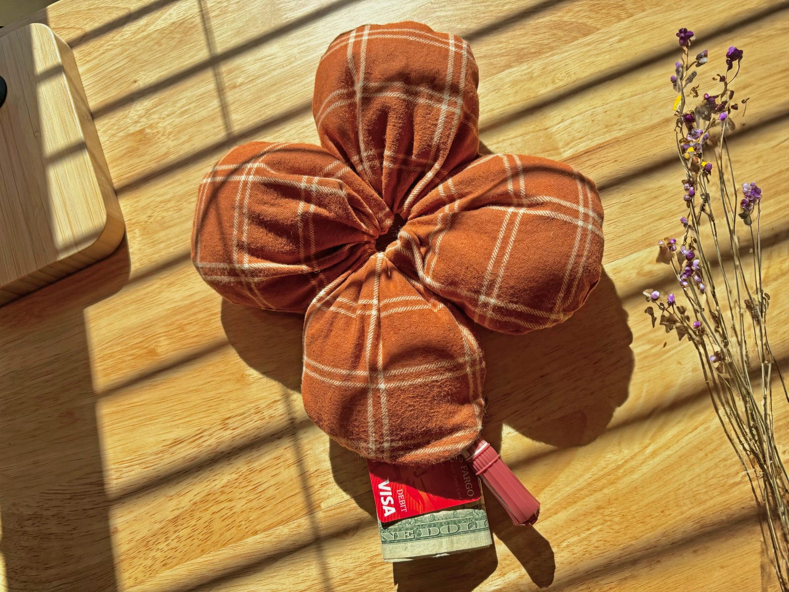 Plaid Petal Pouch Scrunchie | Flower Shaped Scrunchie With Hidden ...