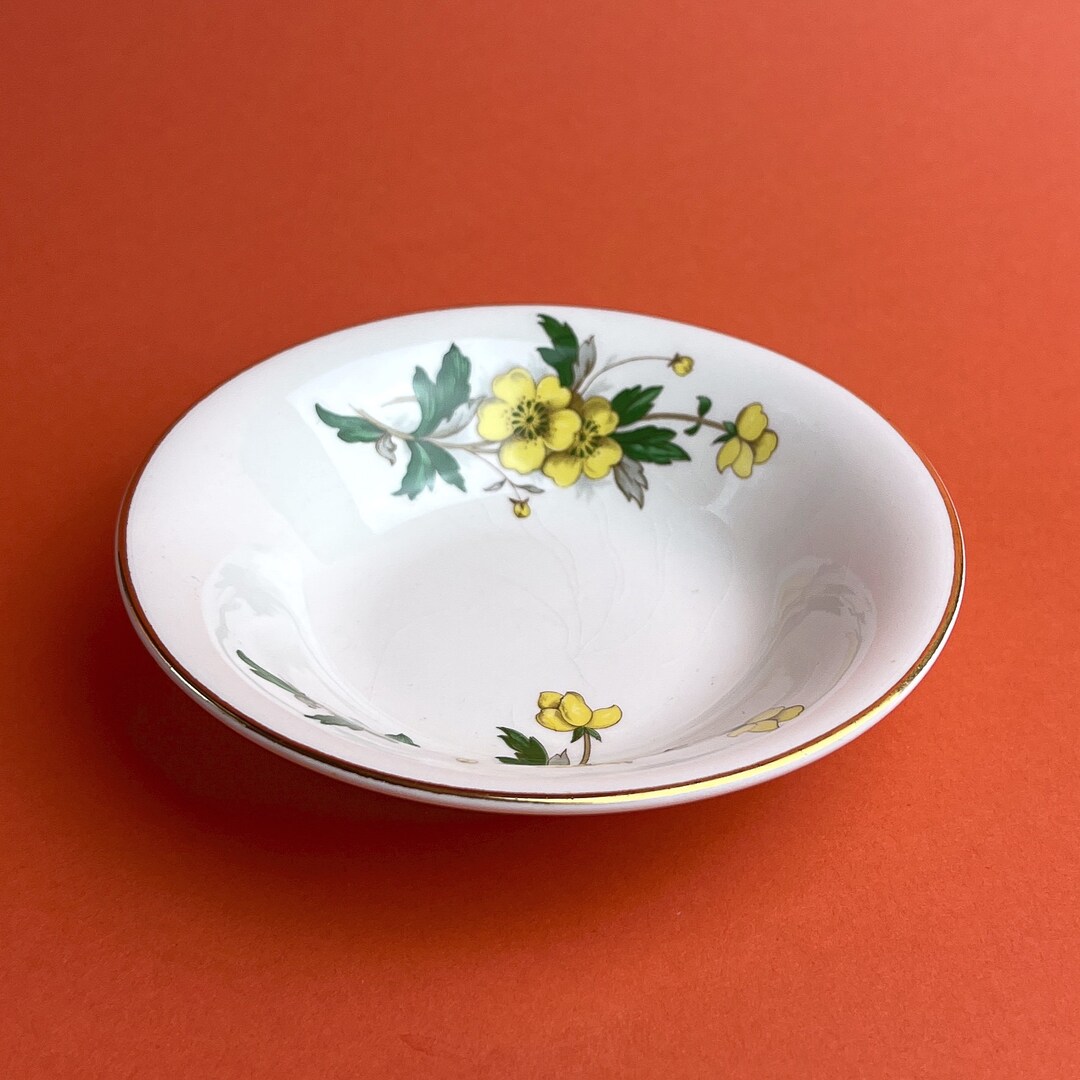 Buttercup Fruit Bowl - Etsy