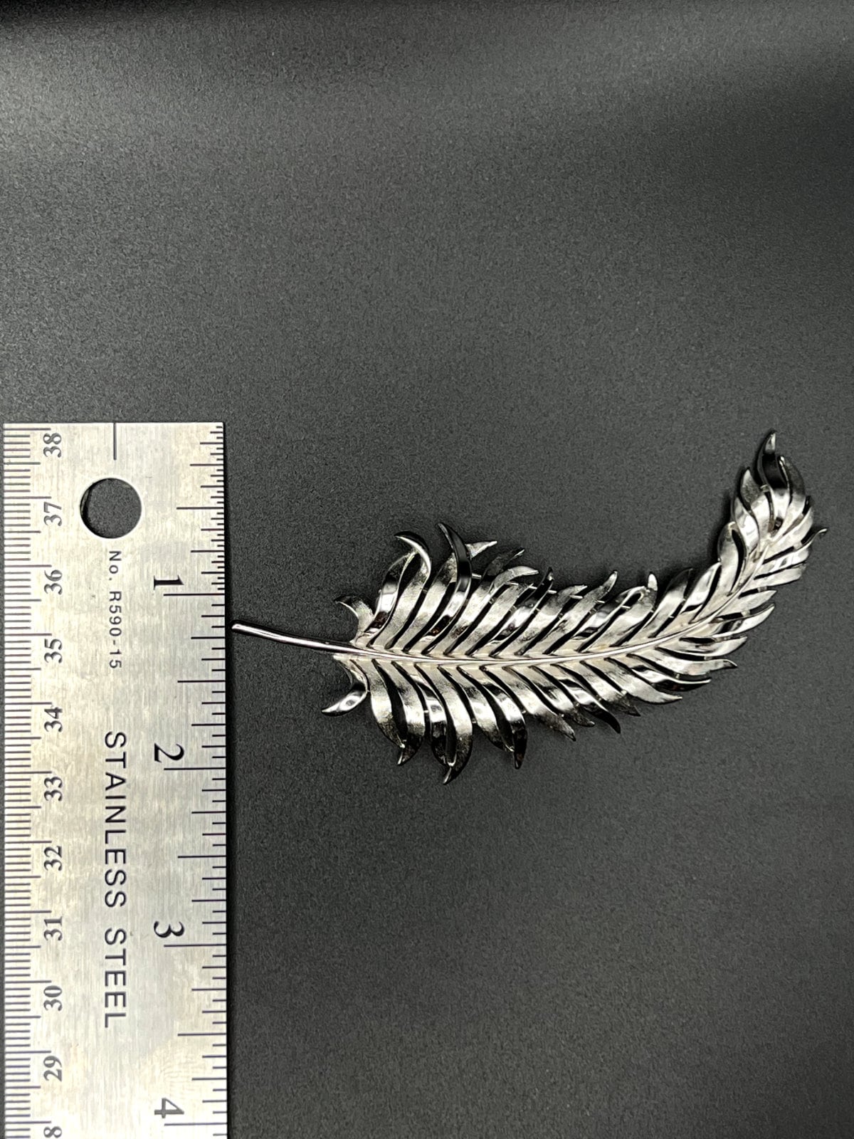 Vintage Gleaming TRIFARI Signed Feather Brooch Pin - Etsy