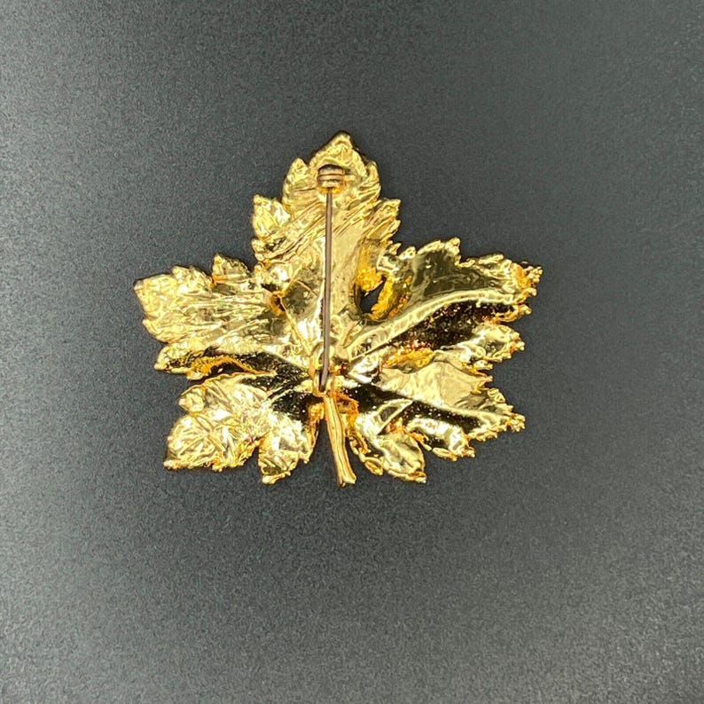 Vintage Shiny Gold-toned Maple Leaf Brooch Pin - Etsy