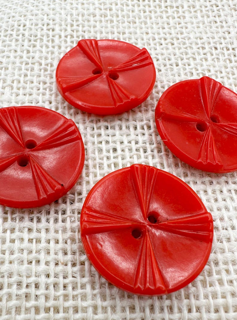Red Vintage 1 Buttons, Red Buttons From the 60's, Classic Old Red 2 ...