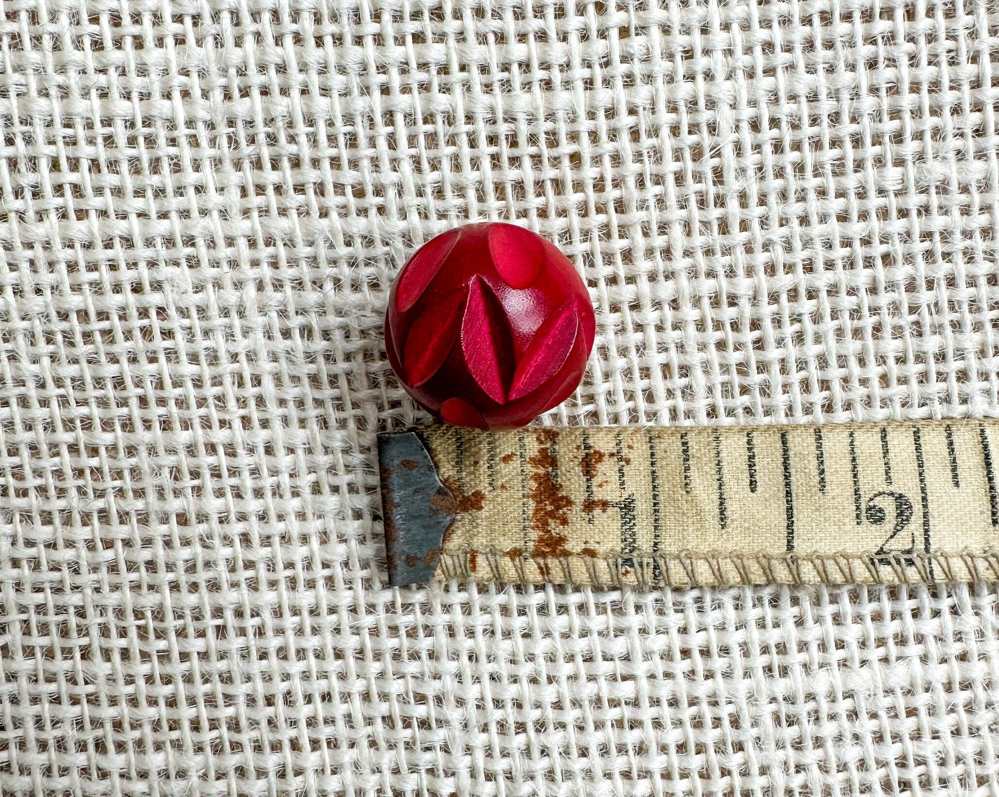 Vintage Wood Carved Red Ball Buttons, 6 Round Sphere Old Buttons ...