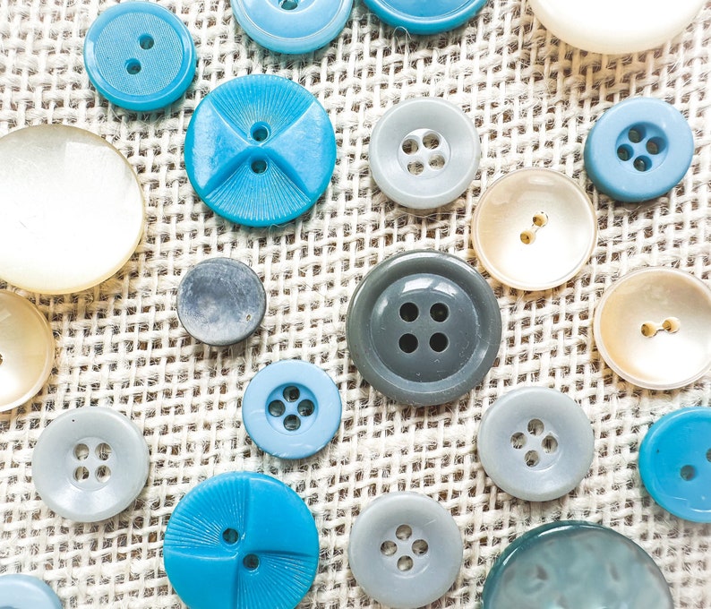 2 Dozen Assorted Blue Vintage Buttons, Turquoise and Ivory Button Lot ...