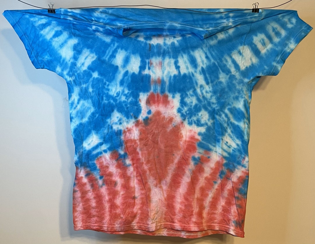 Red White and Blue Festive Tie Dye Shirt - Etsy