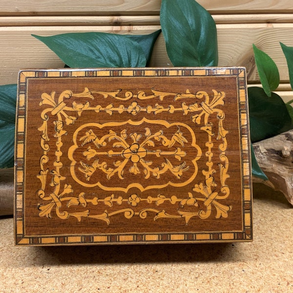 Wood Trinket Box - Etsy