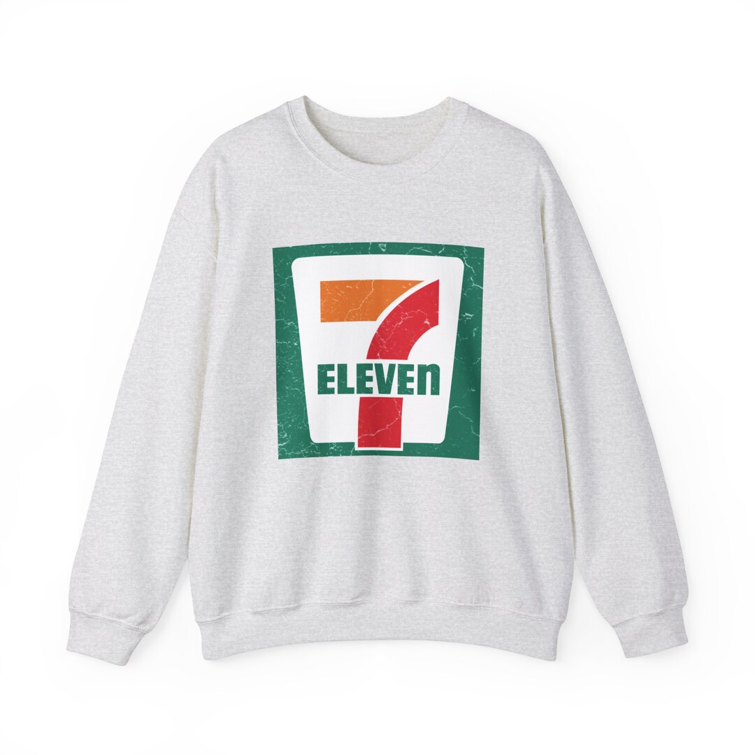 7 Eleven Vintage Retro Distressed Logo Unisex Heavy Blend™ Crewneck ...