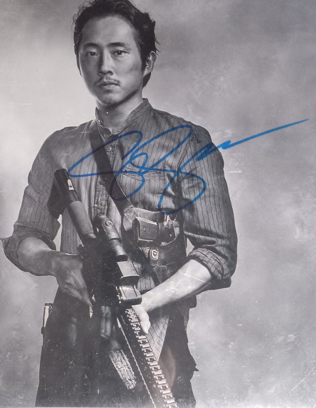 Steven Yeun 8x10 Signed Autographed Photo W/ 3rd Party Authentication ...