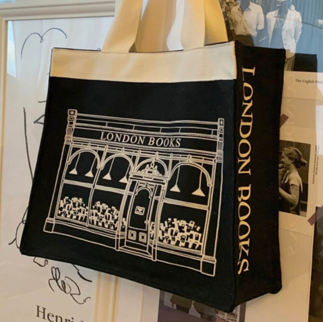 London Books Store Aesthetic Canvas Tote Bag With Zipper & Inner Pocket ...