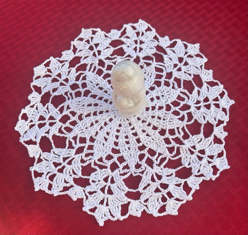 Beautiful White Crochet Centerpiece Doilies, White Cotton Doily ...