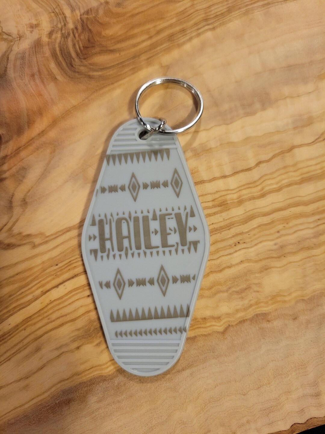 Vintage Style Motel Keychain Custom Personalized Name 5 - Etsy