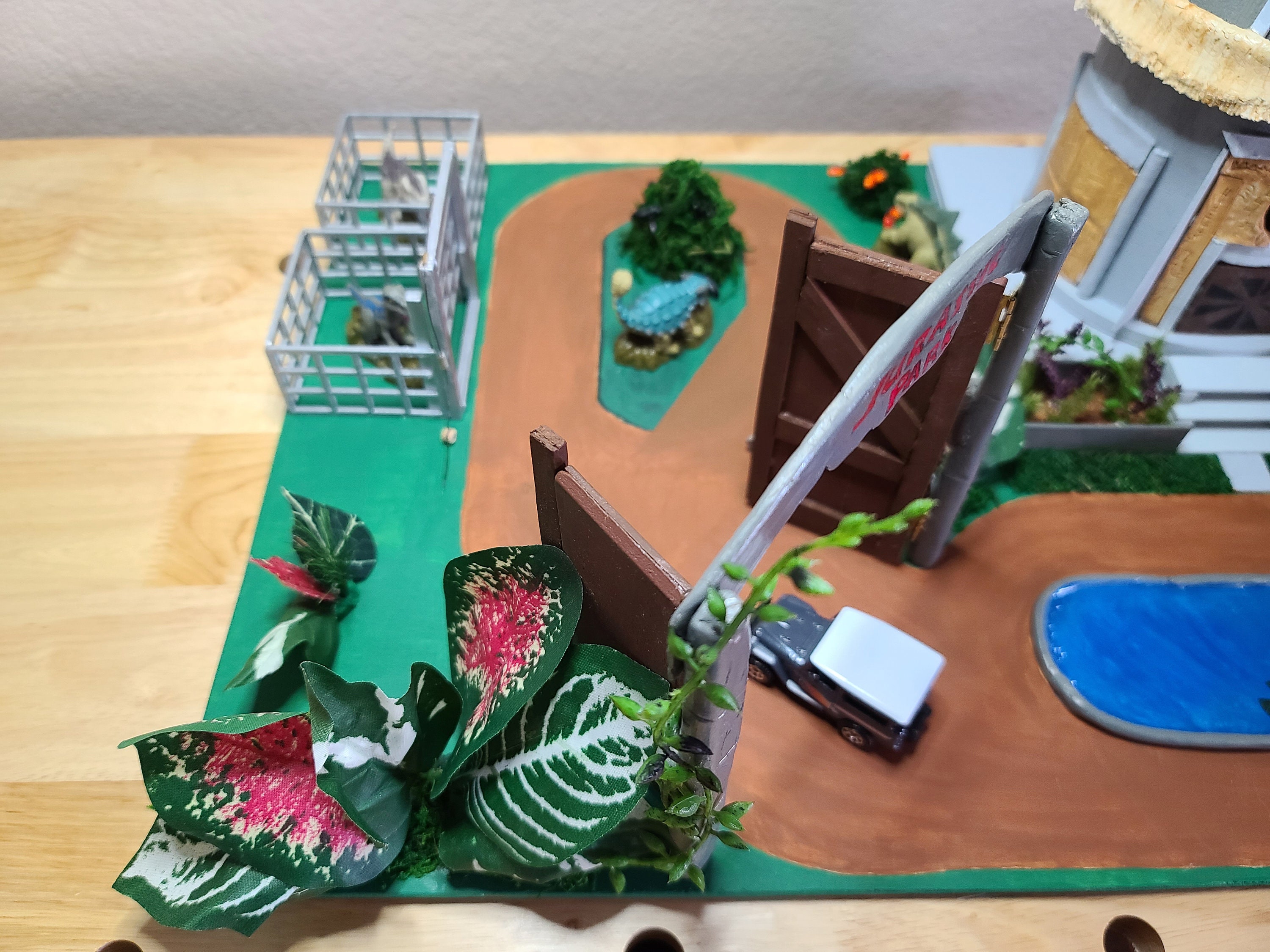 Jurassic Park Interactive Themed Birdhouse - Etsy