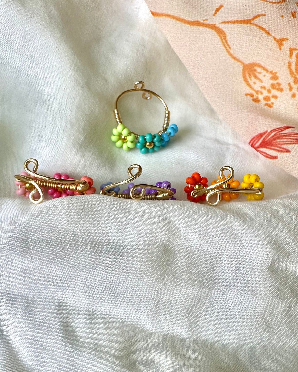 Flowers Rings, Colorful Flower Adjustable Rings, Gold Plated Wire ...