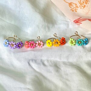 Flowers Rings, Colorful Flower Adjustable Rings, Gold Plated Wire ...