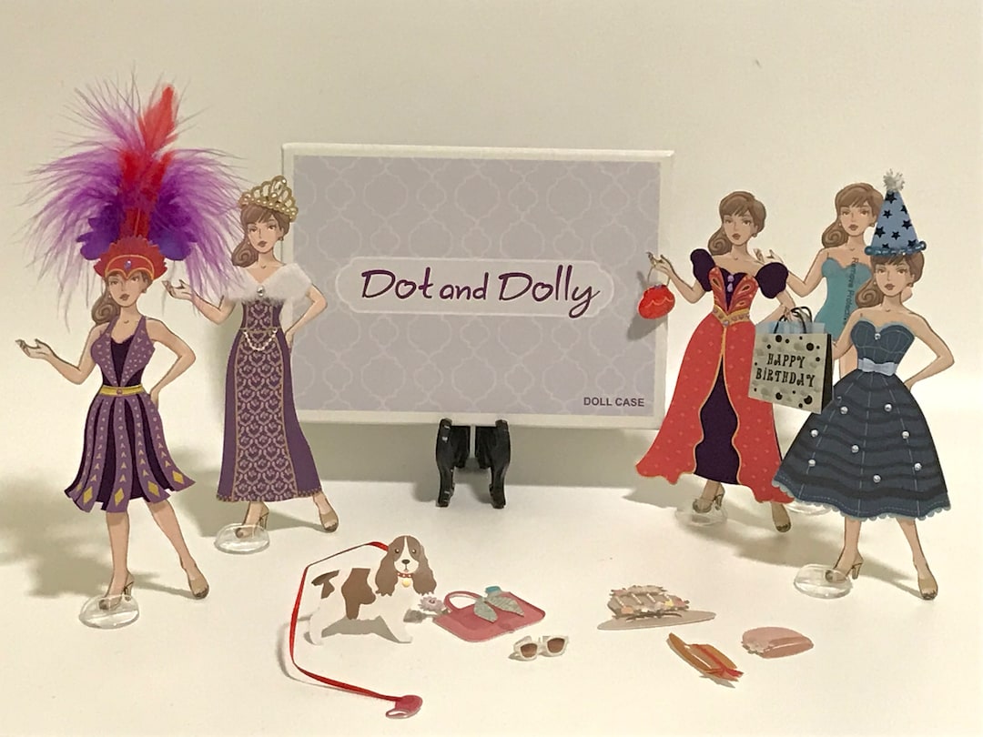 Miniature Dimensional Paper Doll Play Set. Includes Dolls, Doll Case ...