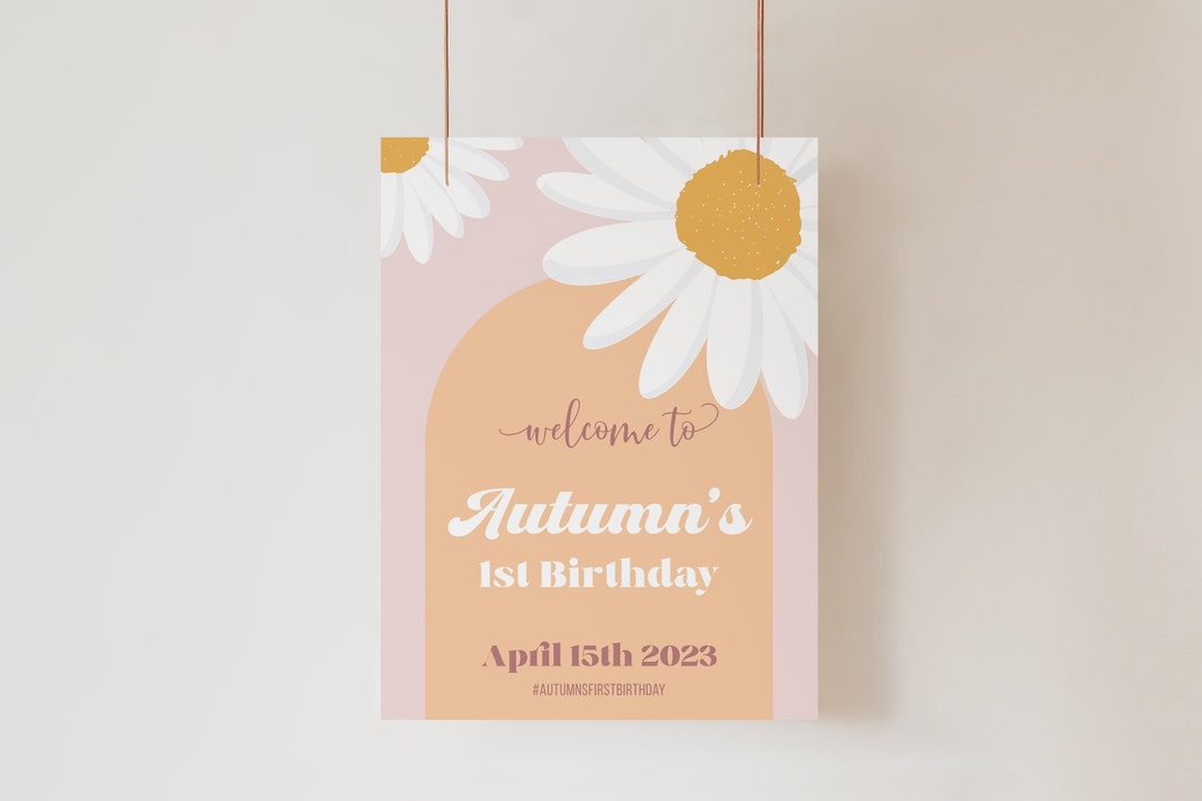 Daisy Birthday Welcome Board | Retro Daisy First Birthday Welcome Sign ...