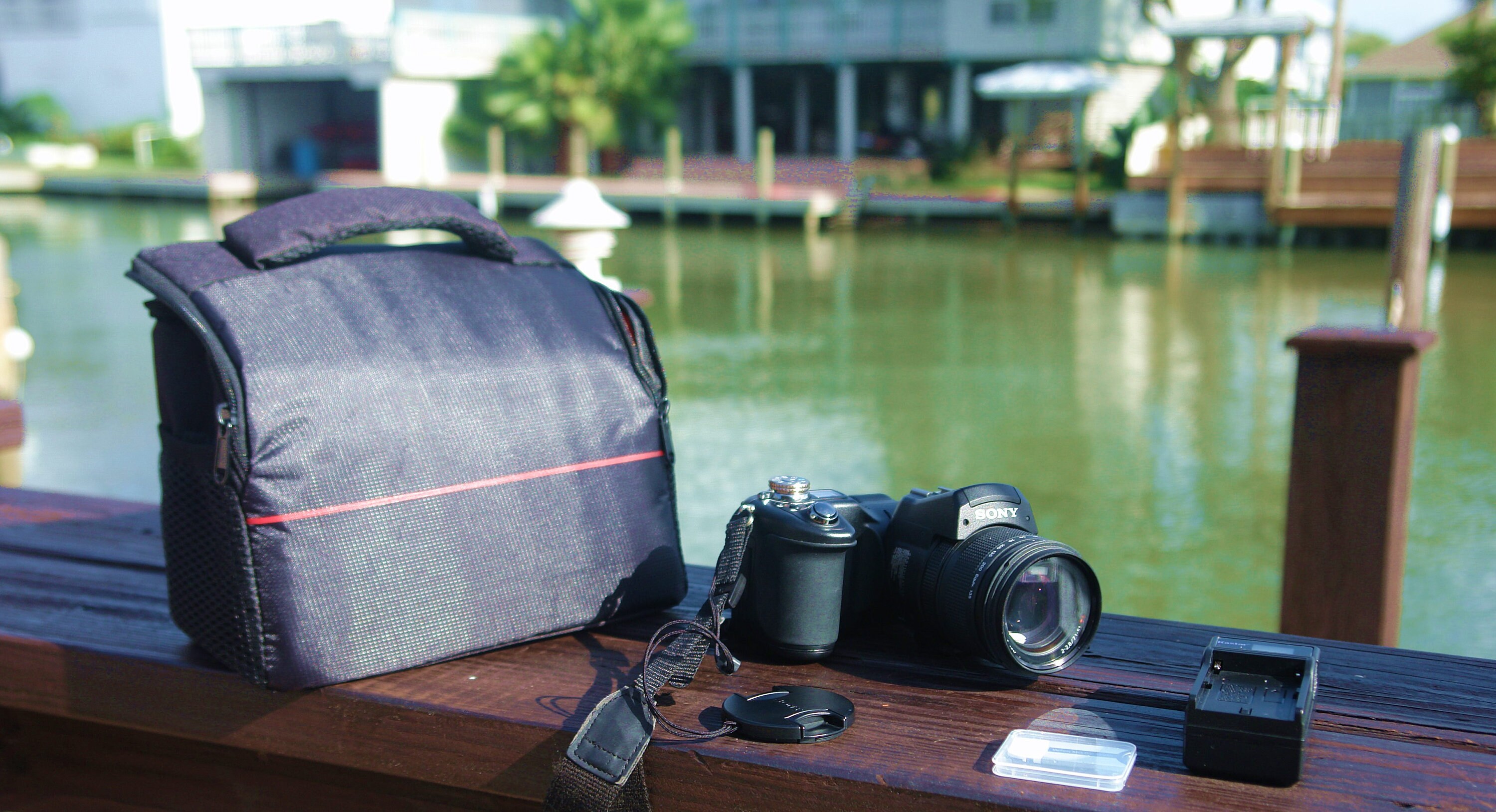 Sony DSC-F828 Camera. Memory Stick 1GB 250 Pics, Charger, Battery, Case Great - Etsy