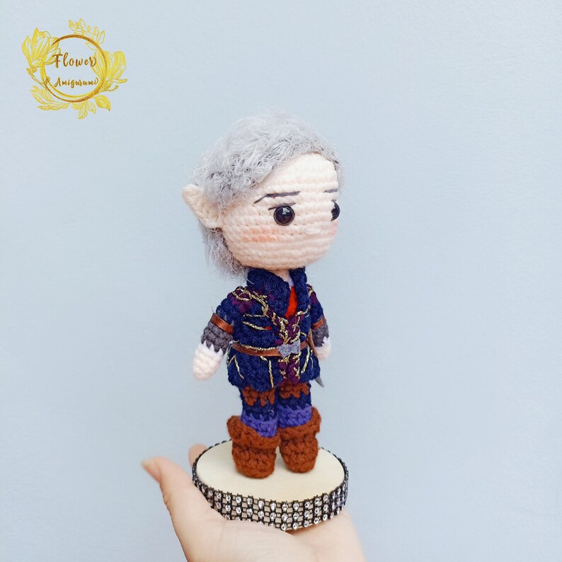 Fanmade Baldur's Gate 3 Astarion Crochet Amigurumi, Pelúcia Astarion ...