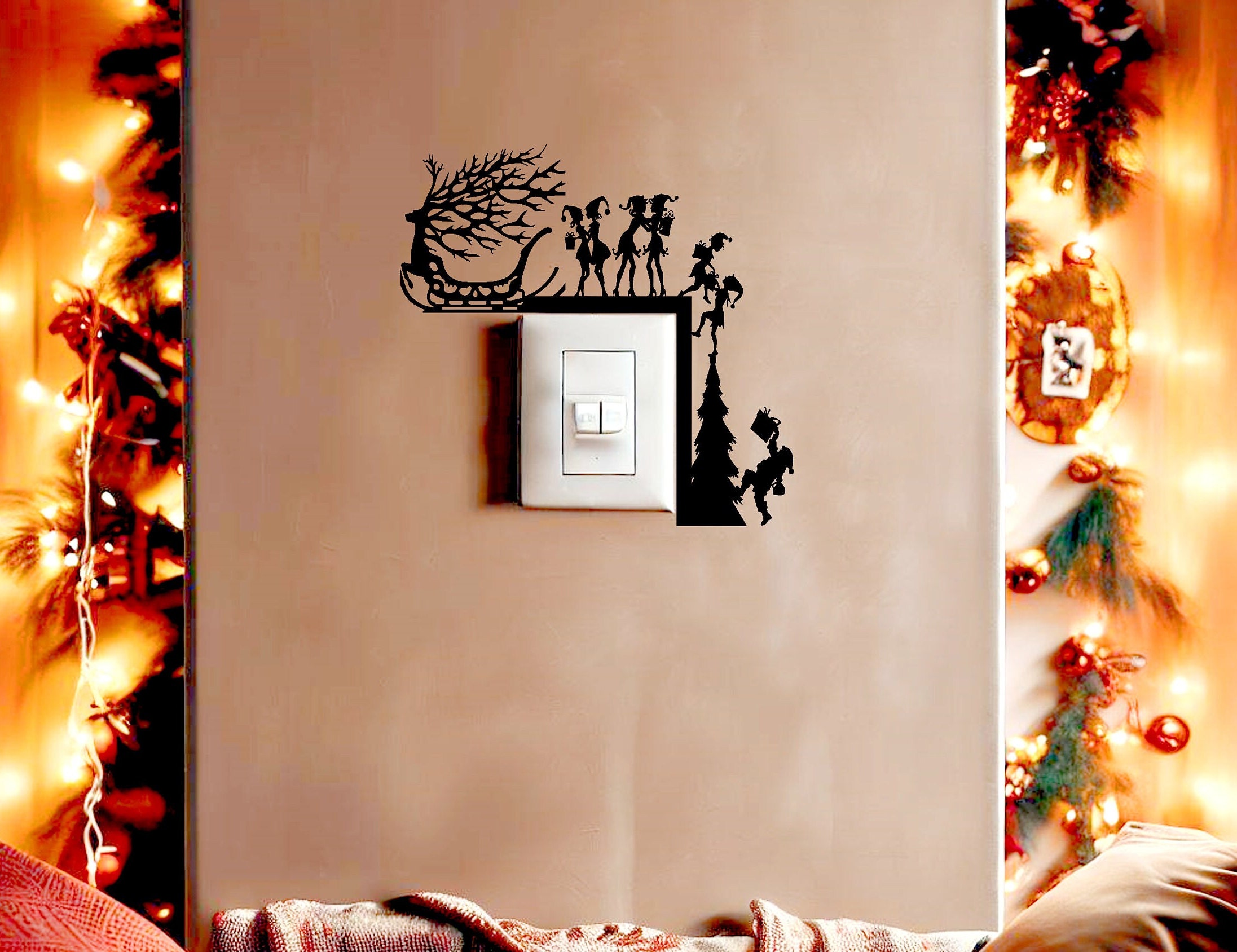 Trim Corner Santa Elves in Love With Christmas SVG Door Sitter Light ...
