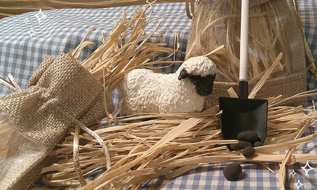 Breyer Model Horse Hay, Shovel, Poop, Barn Scene - Etsy