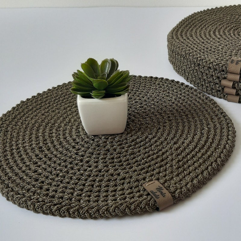 Crocheted Place Mats - Etsy