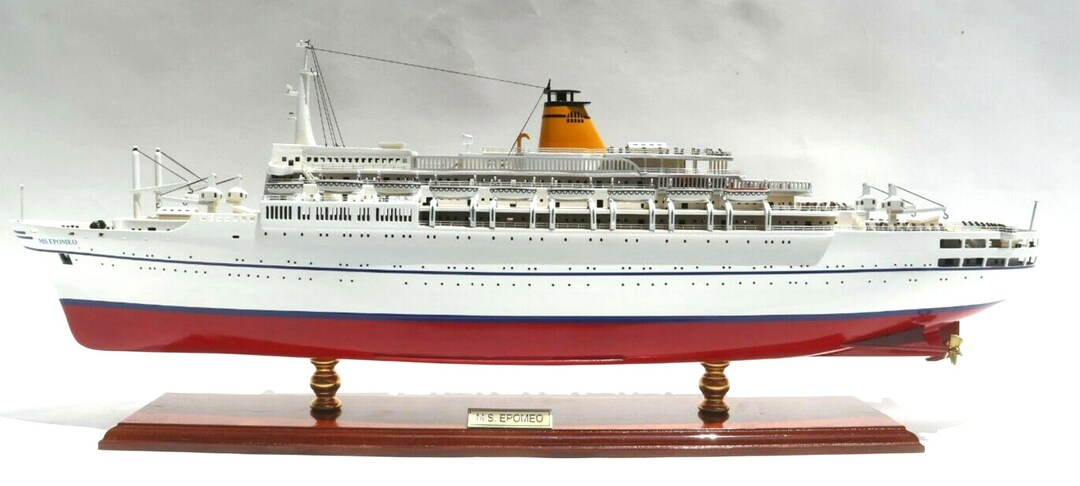 Wooden Ship Model Liner MS EPOMEO TINTIN Length: 80 Cm - Etsy
