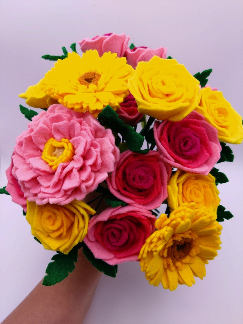 Twelve Felt Flowers Bouquet - Etsy