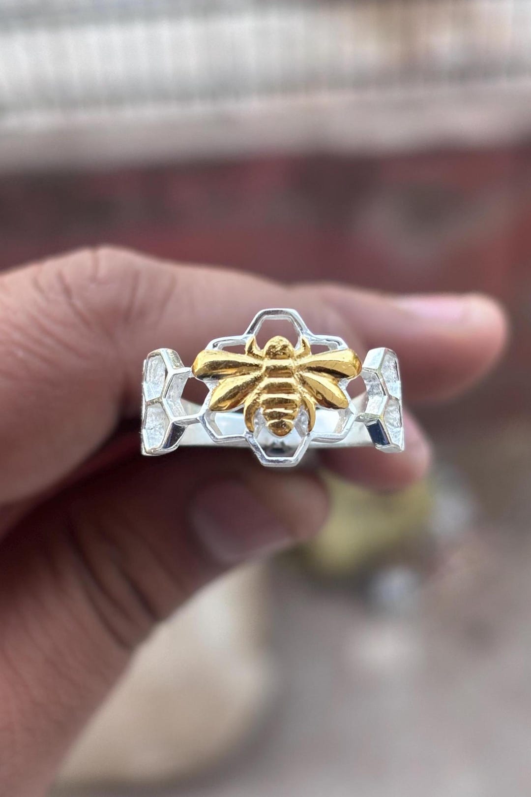 Sterling Silver Honey Bee Signet Ring: Vintage Style Bee Jewelry - Etsy