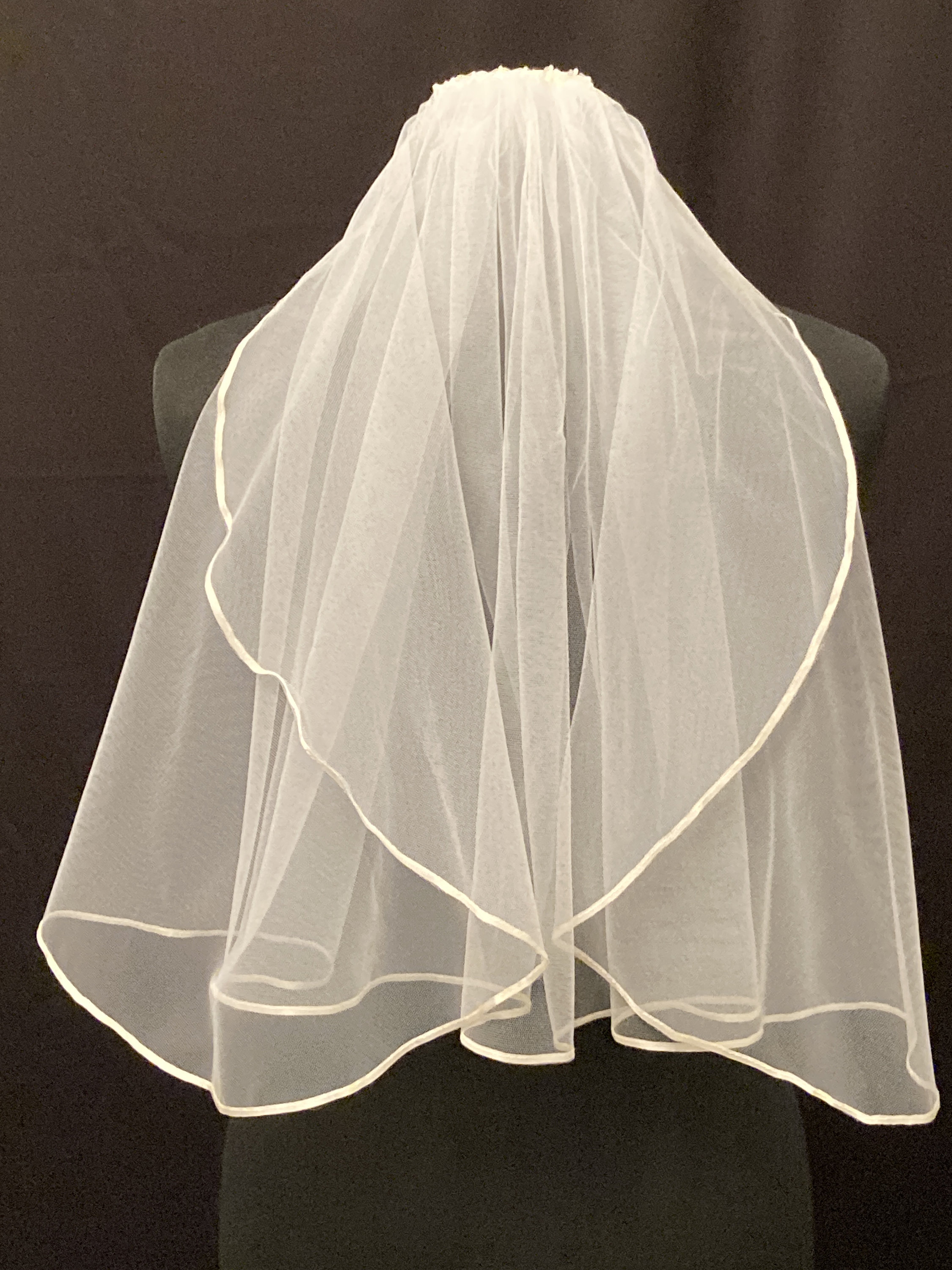 Bespoke, Hand Made Stunning Wedding Veils in a Choice of Colour, Style ...
