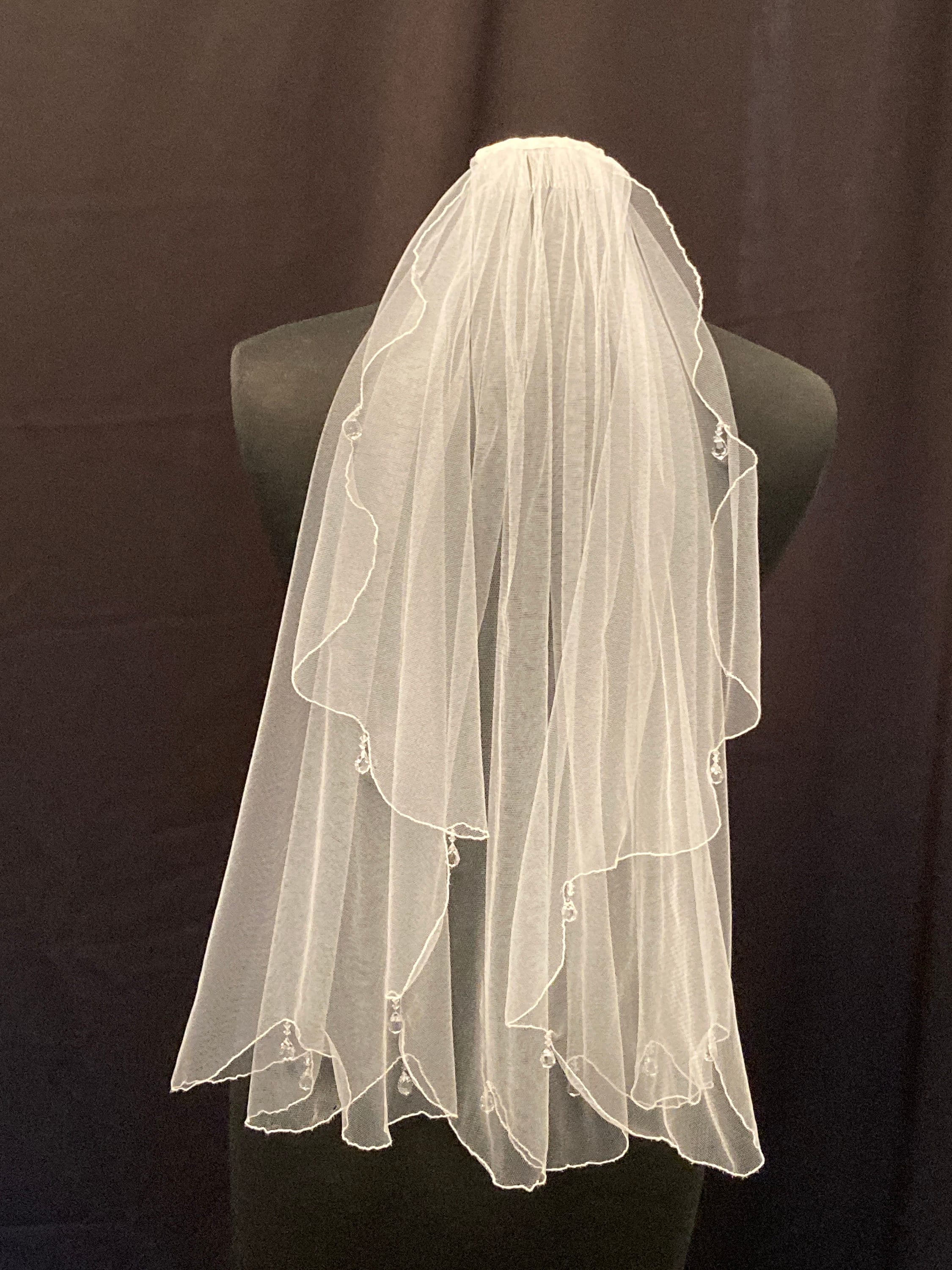 Bespoke, Hand Made Stunning Wedding Veils in a Choice of Colour, Style ...
