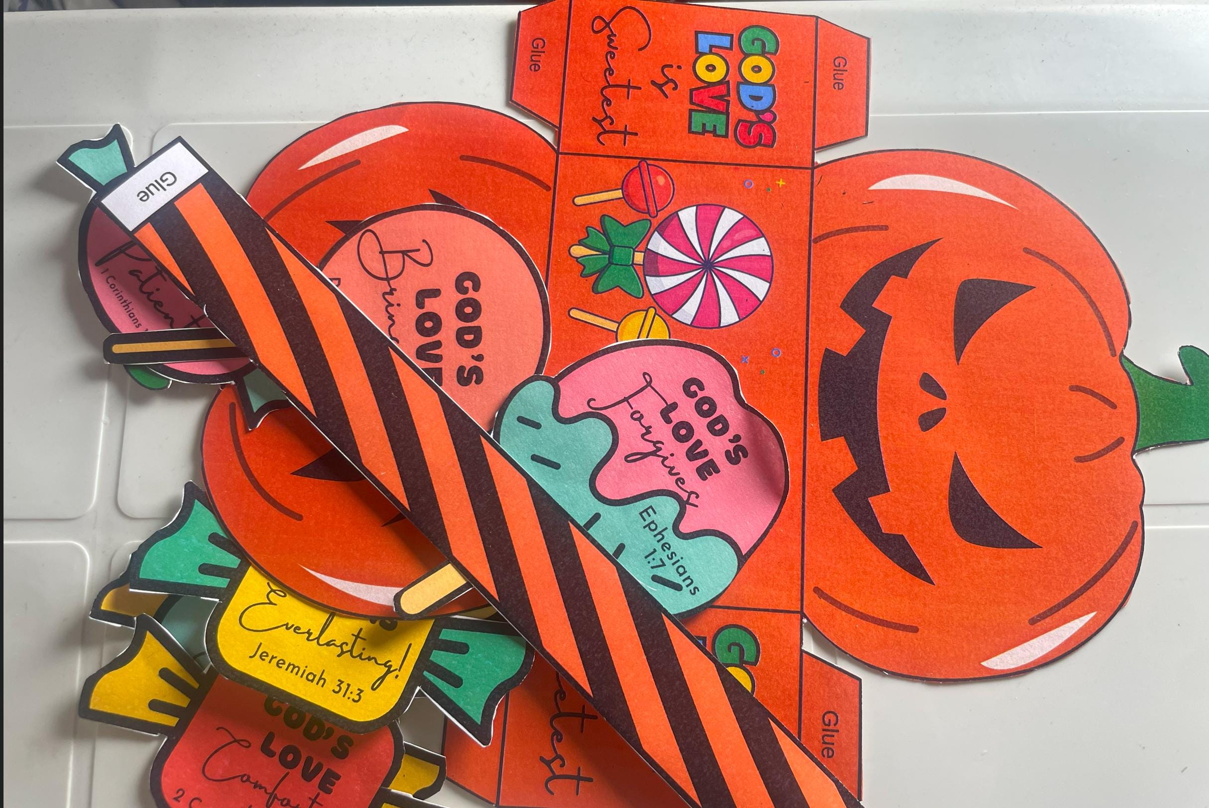 God's Love Craft Activity, Christian Halloween Bible Craft Activity ...