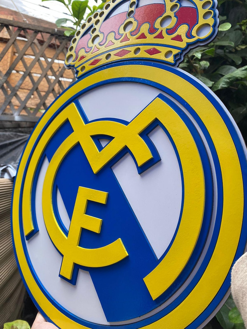 Escudo Real Madrid Por Capas, Para Descarga DIGITAL, Para Ocupar En ...