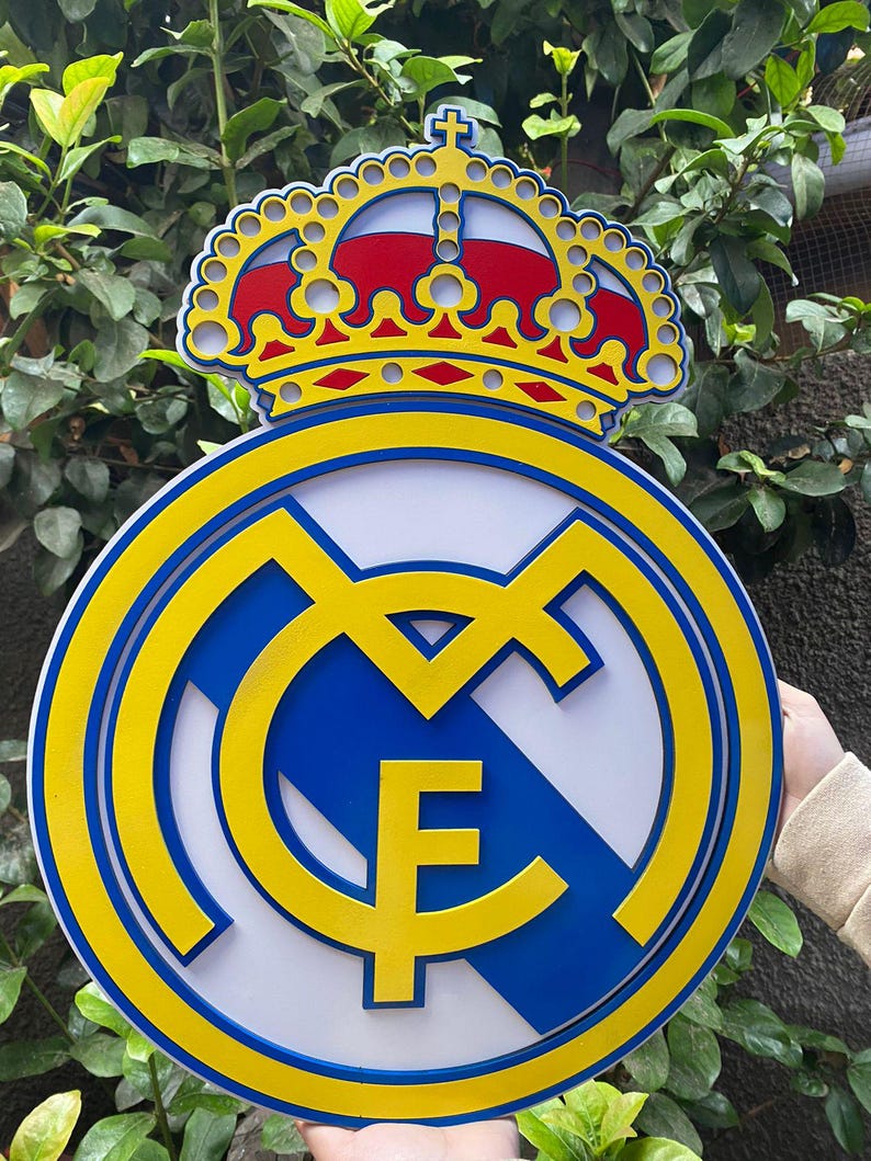 Escudo Real Madrid Por Capas, Para Descarga DIGITAL, Para Ocupar En ...